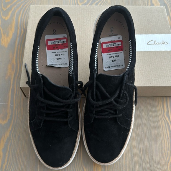 Clarks | Shoes | Brand New Clarks Casual Suede Sneakers | Poshmark